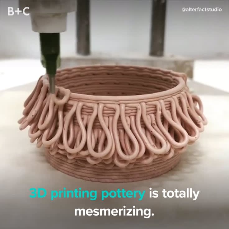 Doesn't get cooler than this 3D pottery. [Video] | Pottery, Ceramic art ...