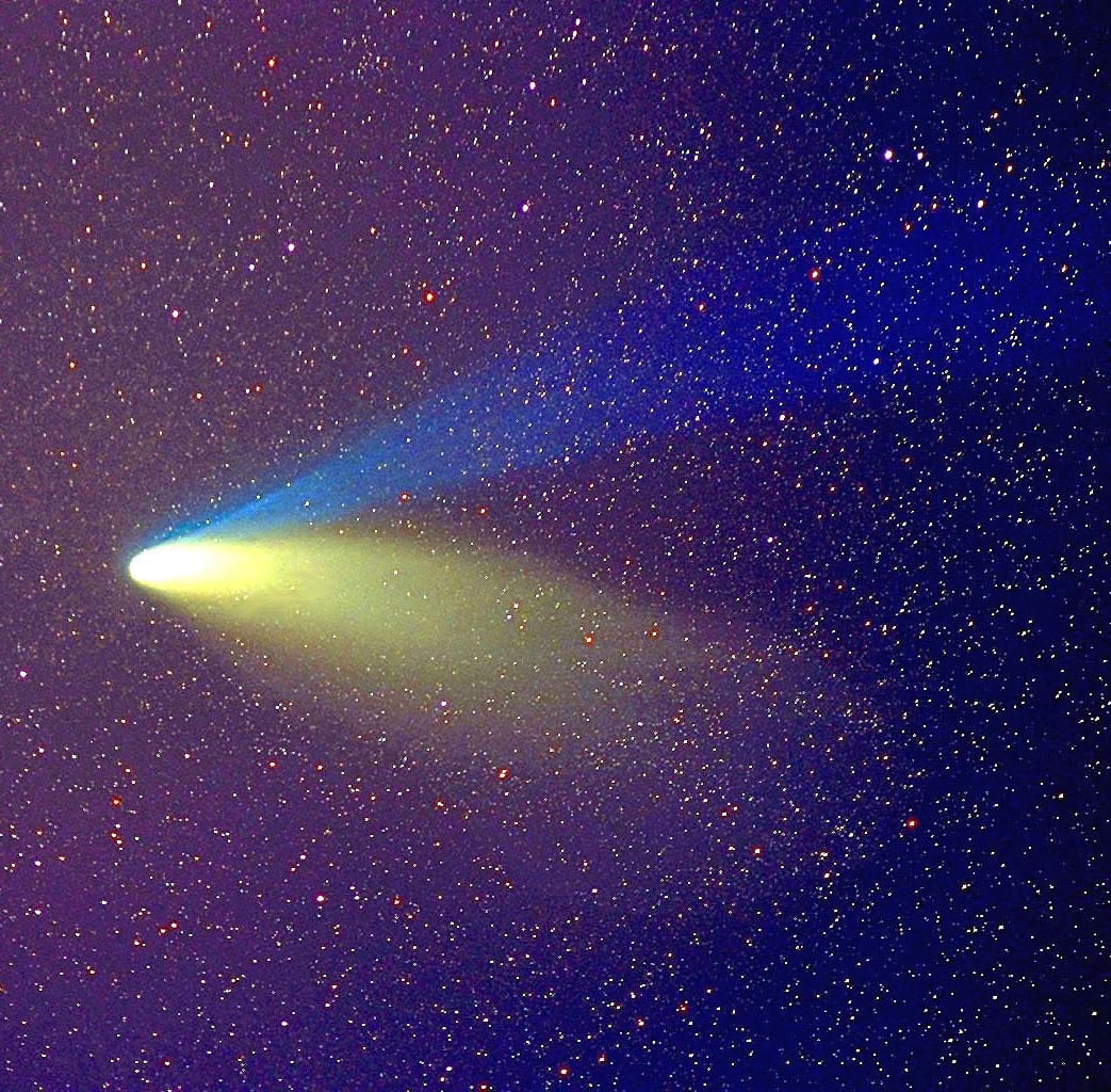 Comet-Hale Bopp, observed on March 24, 1997, by J.C. Casado. (NASA)