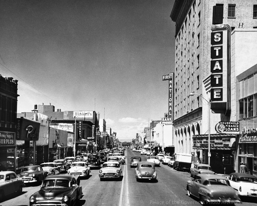 Central Avenue (Route 66) looking west, Albuquerque, New Mexico ...