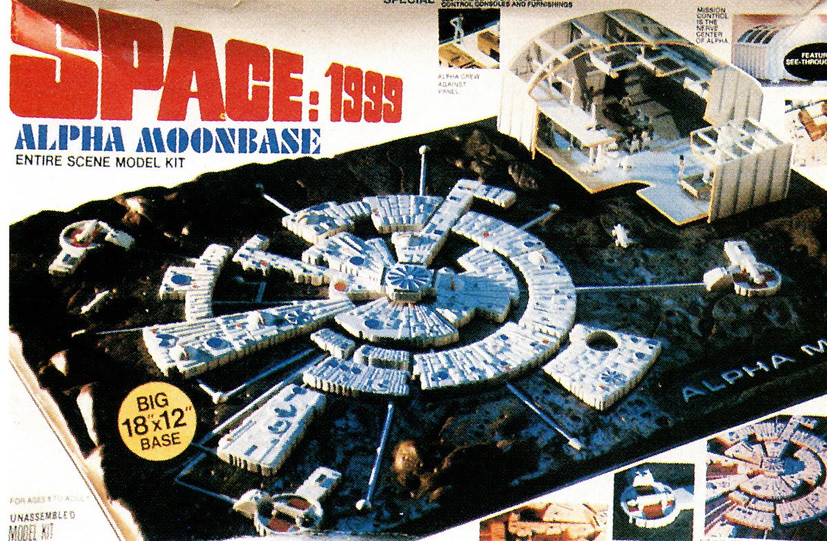 Space 1999 (1975-1977): Alpha Moonbase, 1/3200 commercial (old) model ...