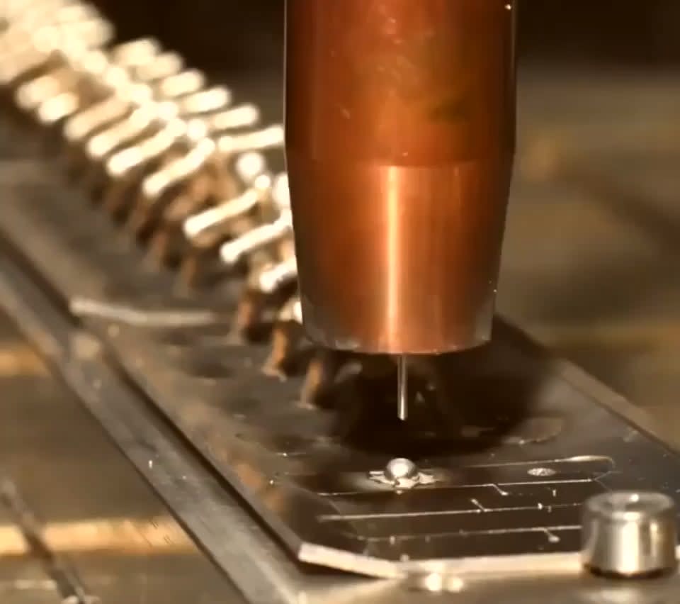 Wire arc additive manufacturing