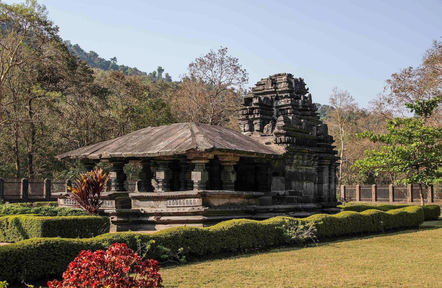 Mahadev Temple, Tambdi Surla, Goa, India. 12th Century CE. Kadamba ...