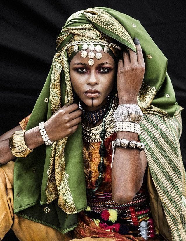 Woman from the Maghreb, a subregion of North Africa.