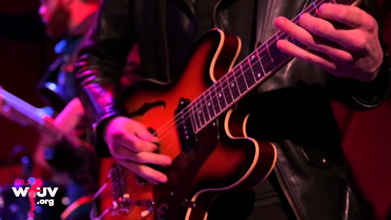 Nicole Atkins - "Girl You Look Amazing" (WFUV Live at Rockwood Music Hall)