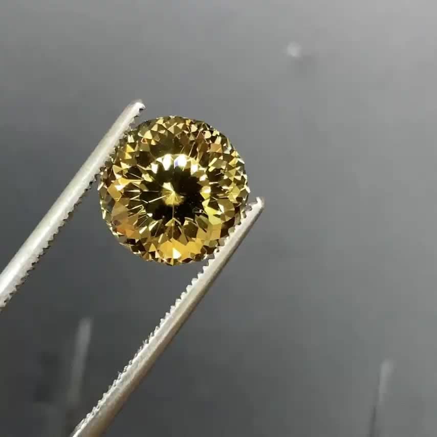 A very detailed Scapolite I cut.