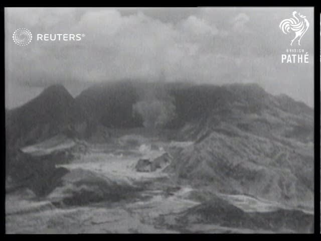 PAPUA NEW GUINEA: Volcanoes: Mount Lamington erupts (1951)