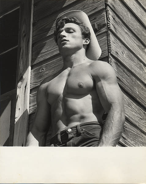 Richard Bennet In Cowboy Hat (c.1963) Les Demi Dieux