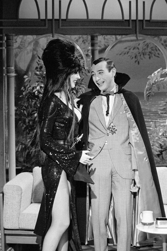 Elvira (Cassandra Peterson), Pee-wee Herman (Paul Reubens) / on The ...