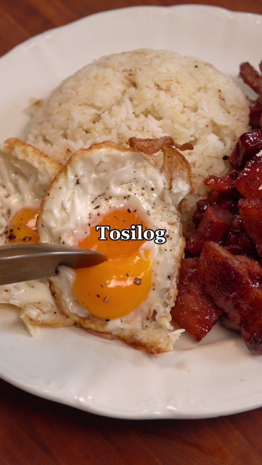 Tosilog Ingredients Tocino * 3 lbs sliced pork belly * 1/4 cup soy sauce * 1/2 cup pineapple ...