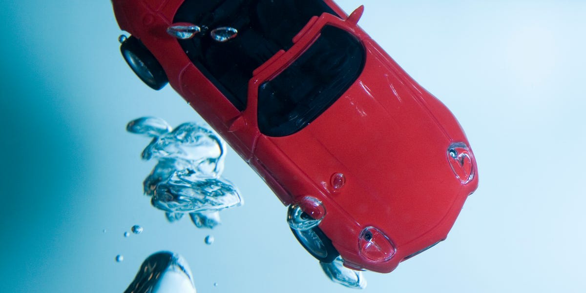 Being Trapped in a Car Underwater Is a Nightmare, But There Are Ways to ...