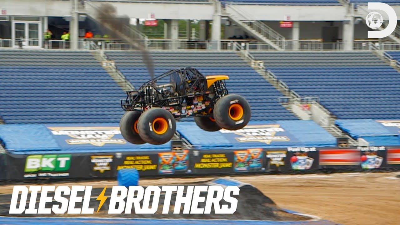 How High Can Heavy D Jump? | Diesel Brothers: Monster Jump LIVE