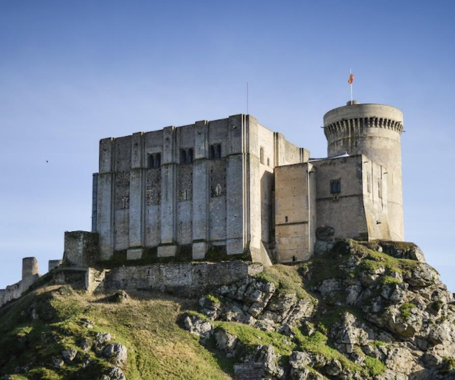 Falaise Castle, France 🇫🇷 | William The Conquerors 12th Century ...