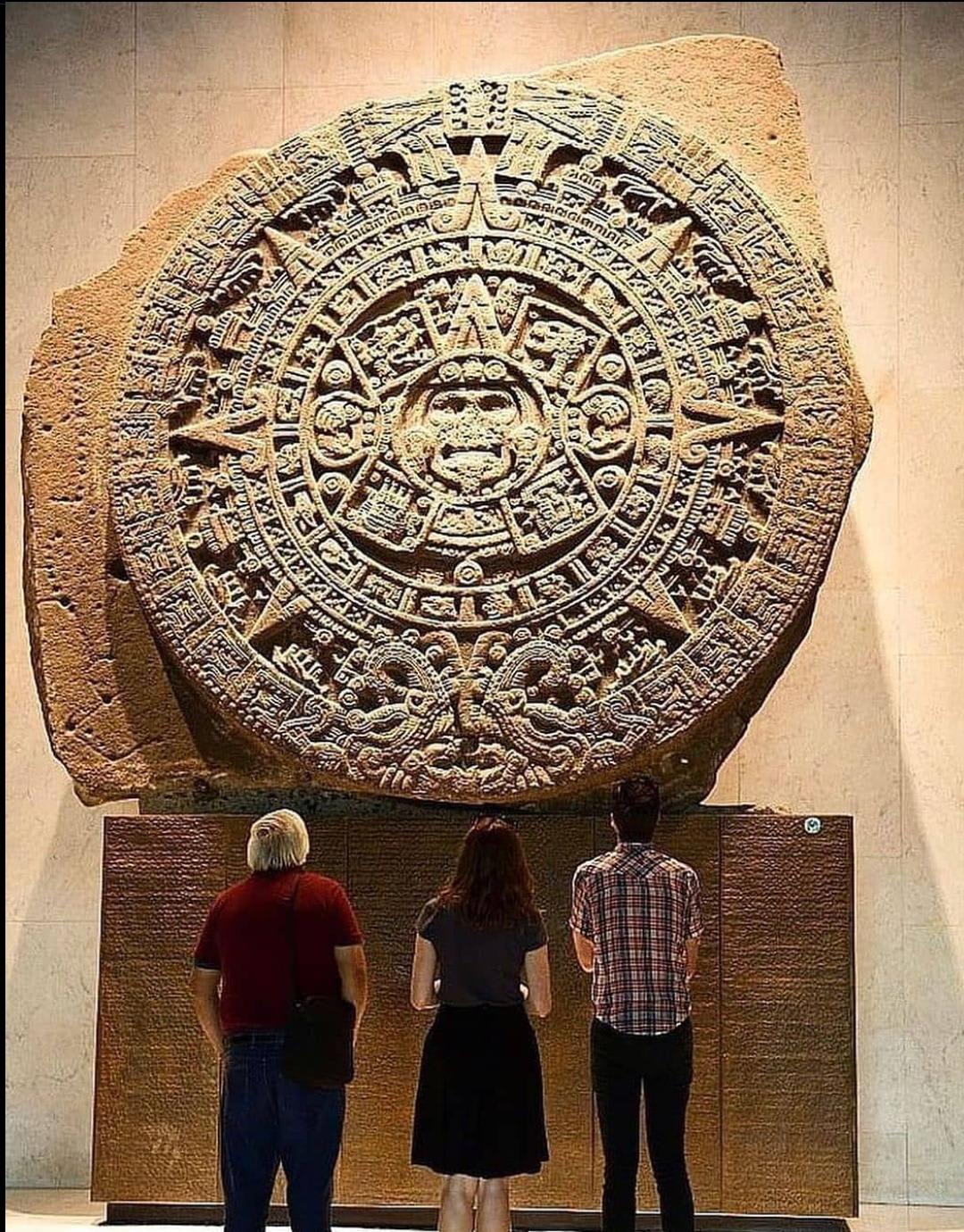 Another shot of the 24 ton aztec carving