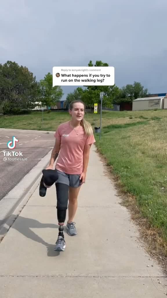 Why running blades are important (instead of using reg prosthetic leg ...