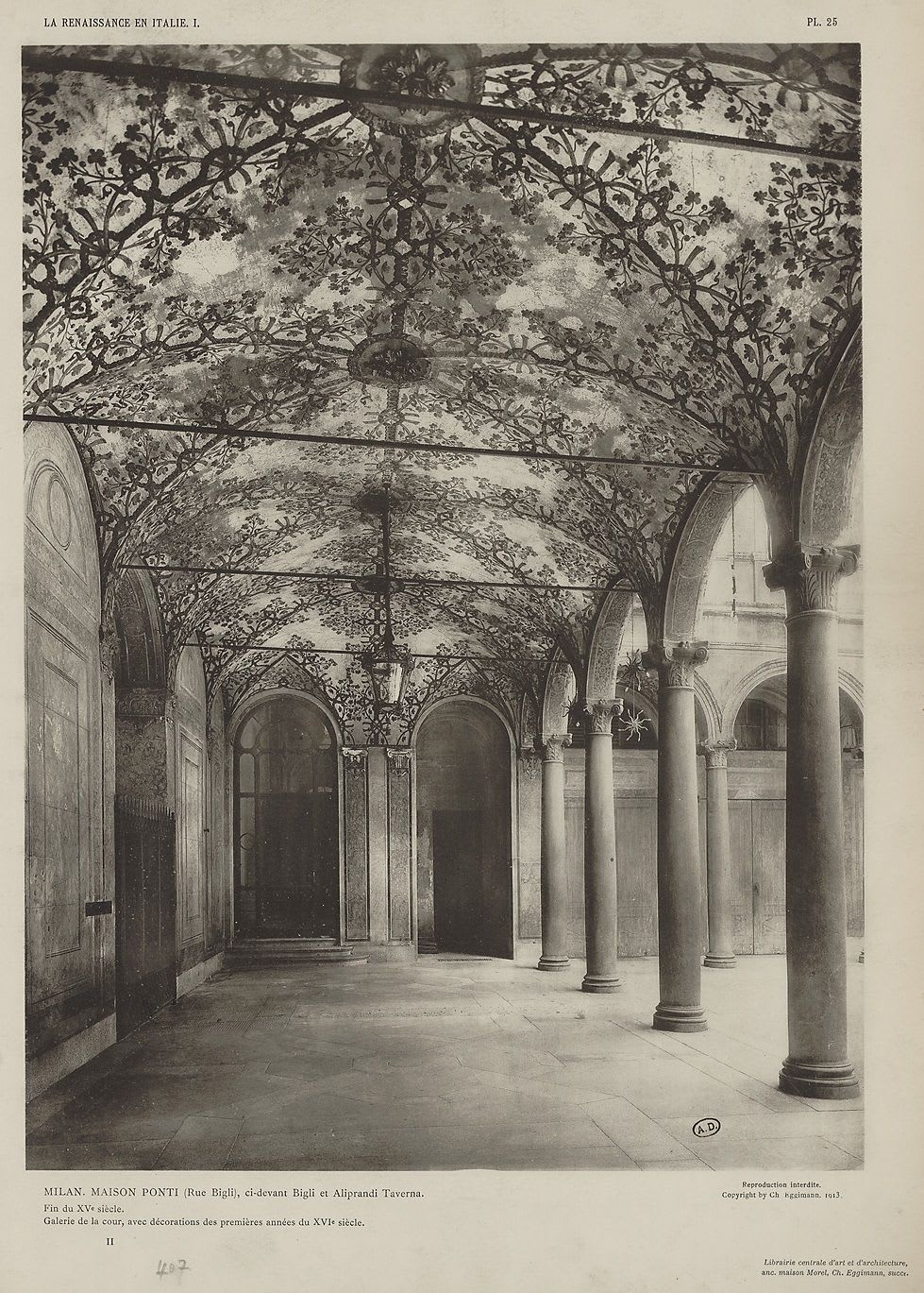 Milan, Maison Ponti : galerie de la cour, avec décorations des ...