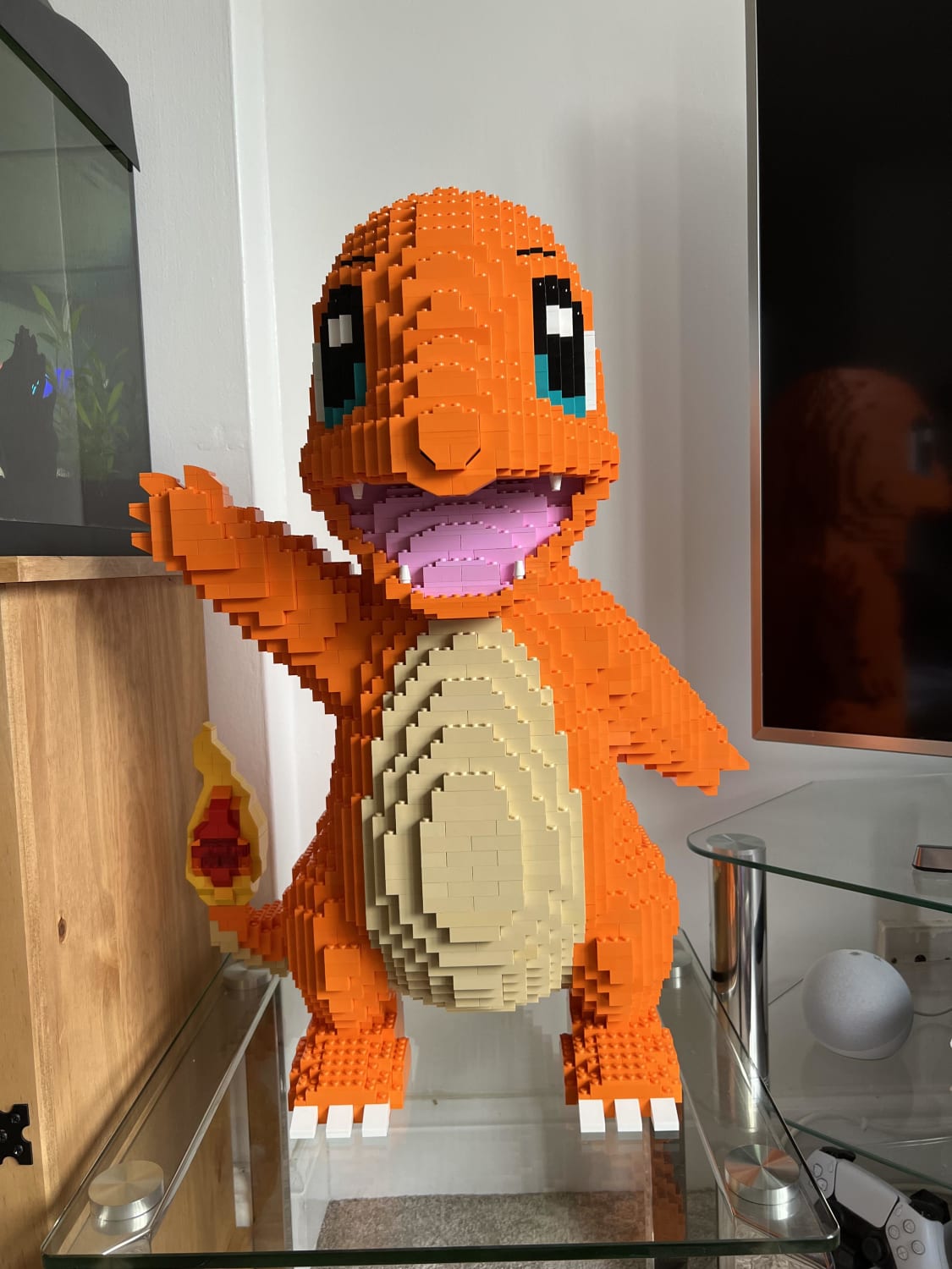 Easily my biggest build to date. Just over 4,000 bricks, 2ft tall and ...