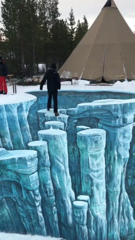 This artwork on the ground.