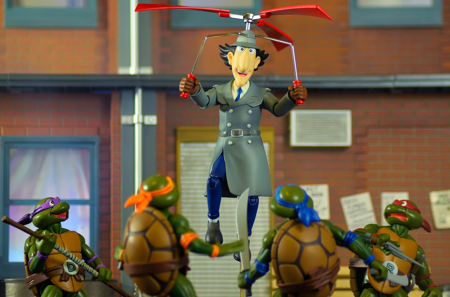 Inspector Gadget meets the Teenage Mutant Ninja Turtles (Team-Up Tuesday)