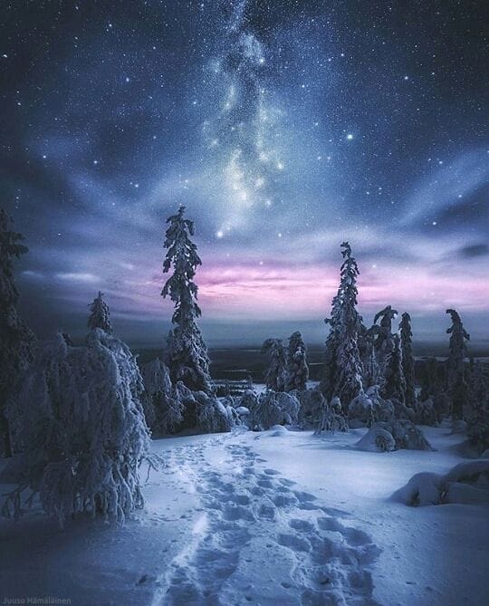 photography by Juuso Hämäläinen {Levi, Lappi, Finland} ~beauty-funny-trippy