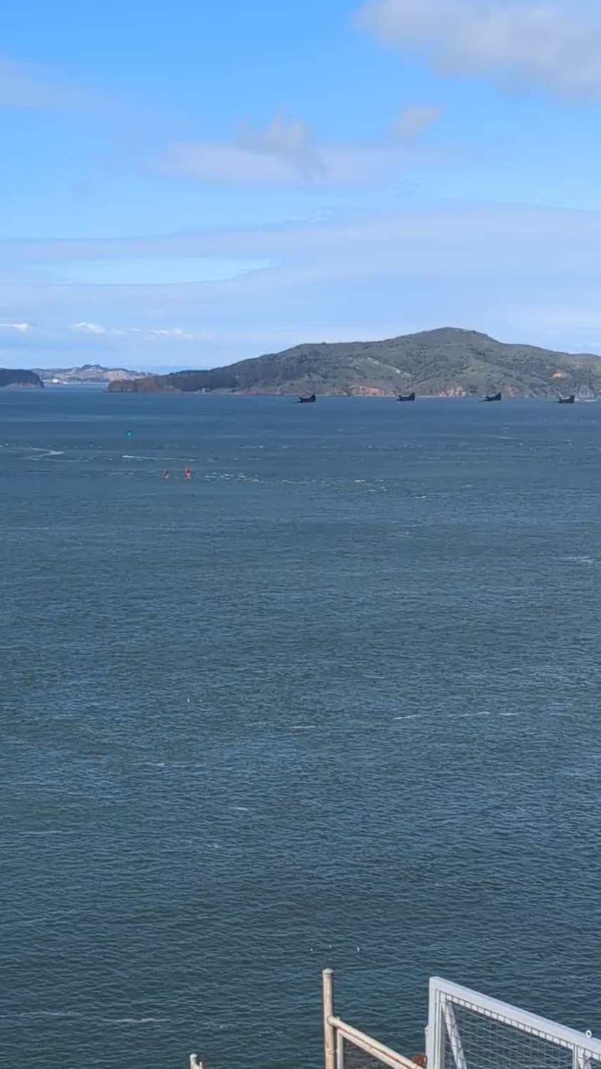 4 Chinooks Flying Under the Golden Gate Bridge in San Francisco