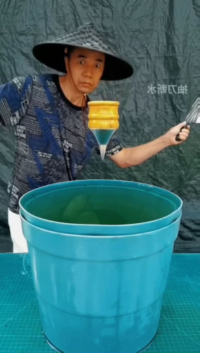 Cutting water in the air