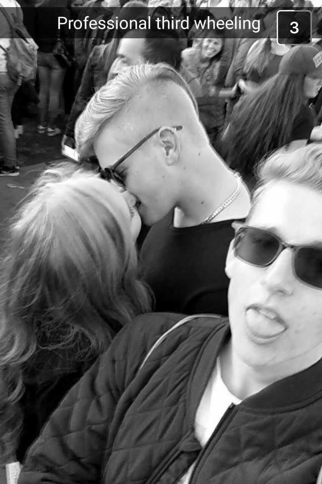 Professional third wheeling