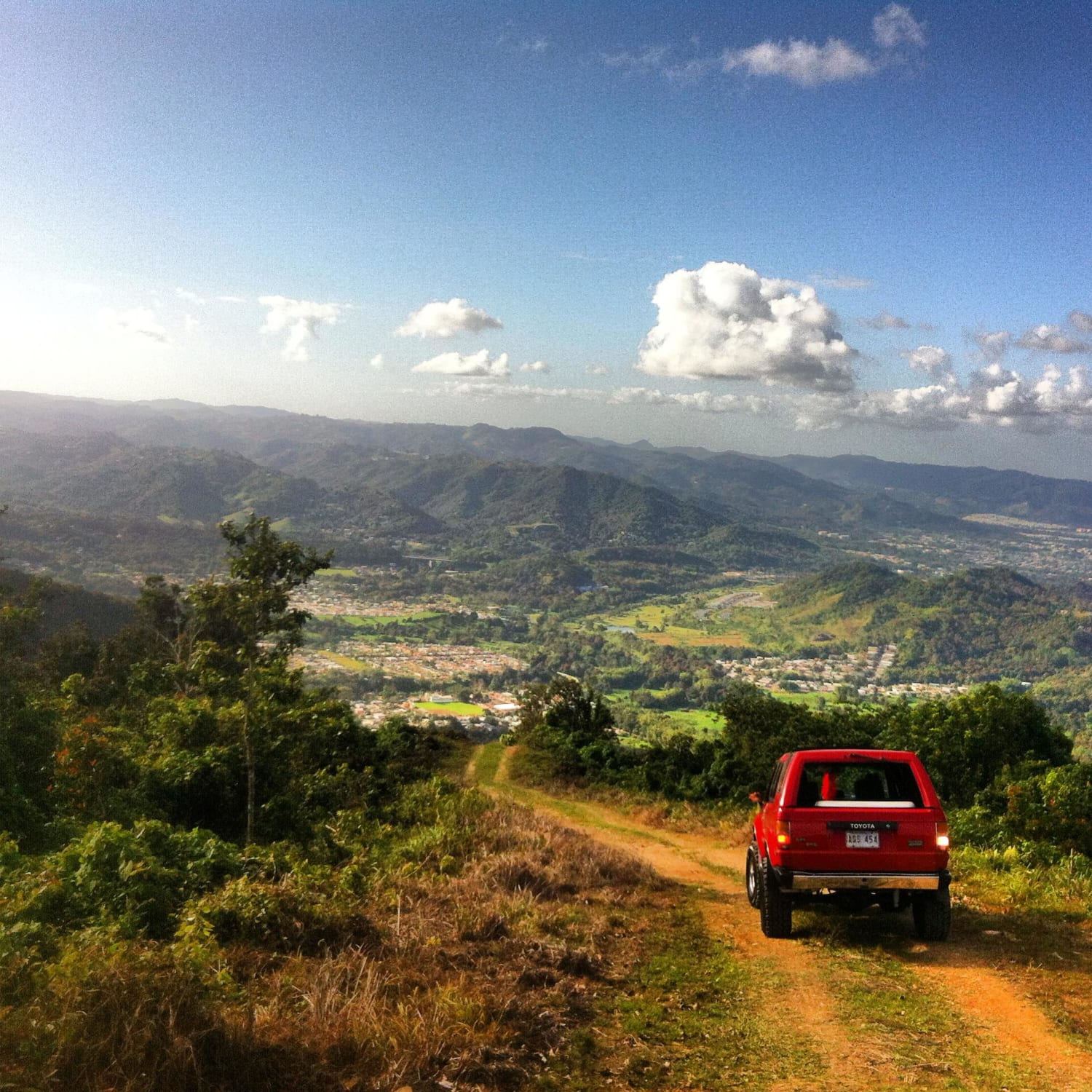 Caguas, Puerto Rico [OS]