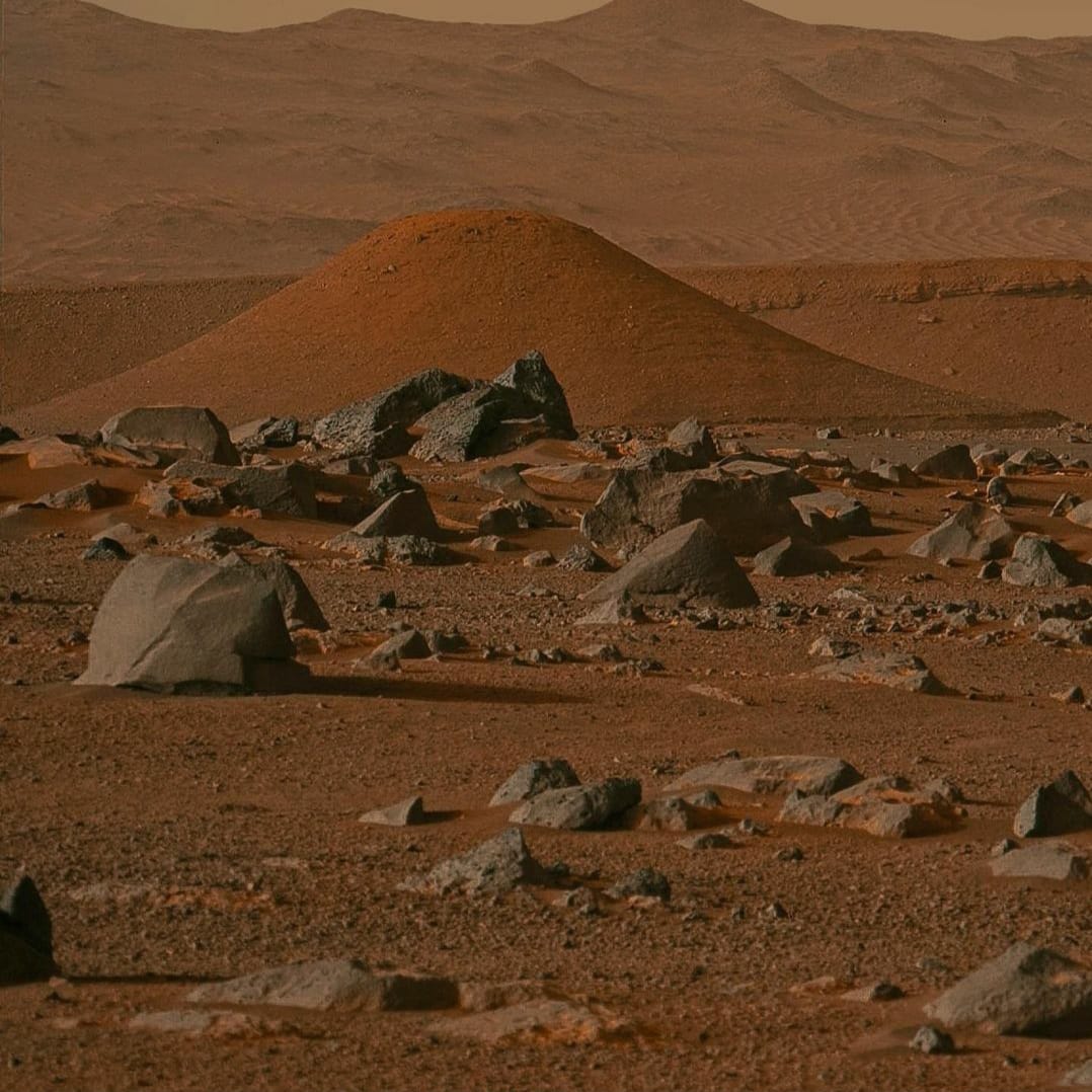 View of Jezero Crater from NASA's Perseverance Rover. JPL, Caltech ...