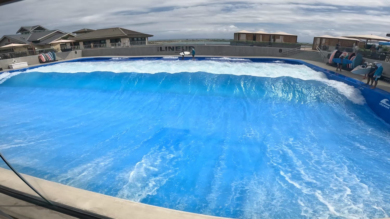 Alright I tried the Oahu stationary wave pool myself