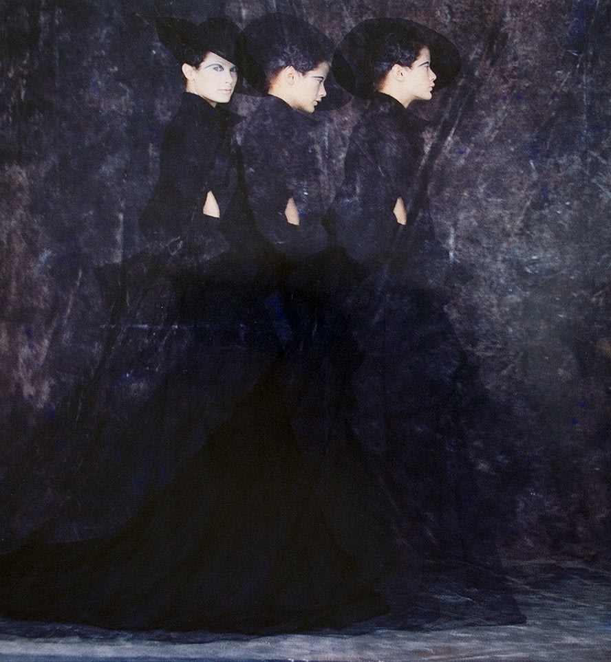 Elle German June 1995 - Carolyn Murphy in Yohji Yamamoto by Michael Woolley